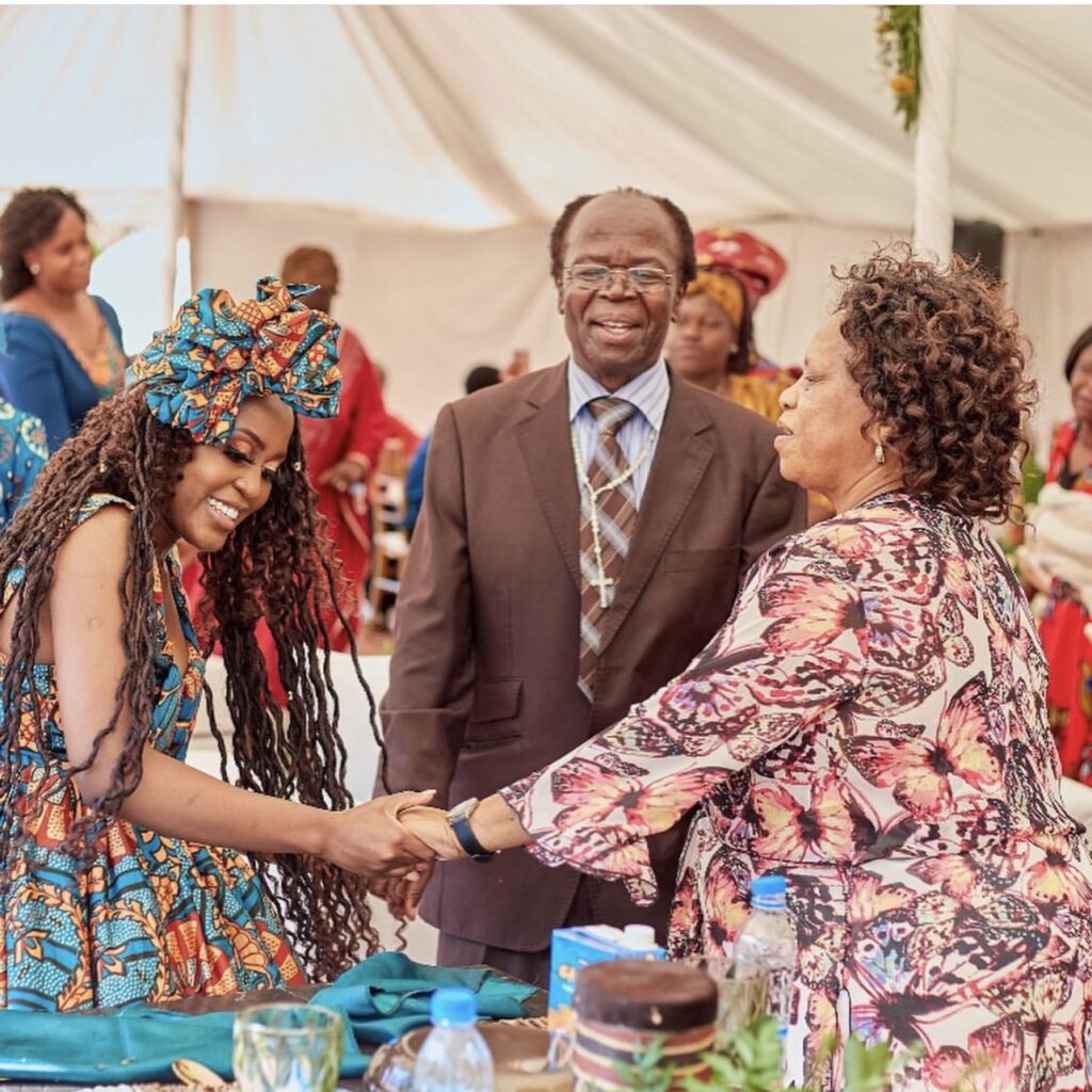 Traditional Shona weddings in Zimbabwe (roora) - best 2022 complete ...